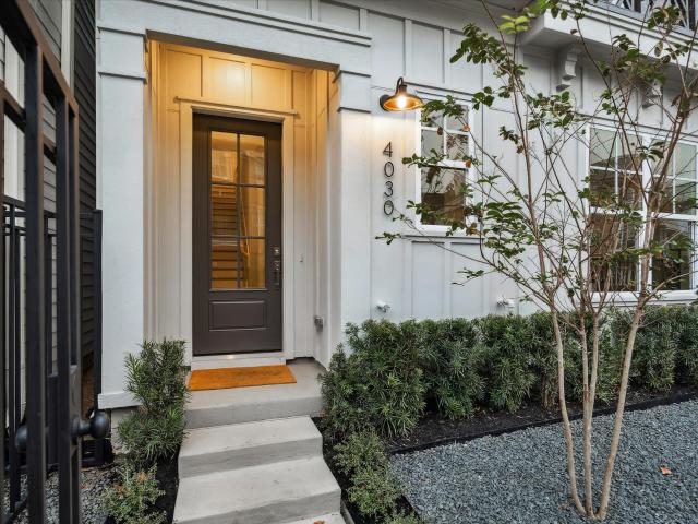 4030 Blossom St, Houston, TX 77007 | MLS #53132 | Compass