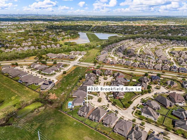 4030 Brookfield Run Ln, Sugar Land, TX 77479 | MLS #23176 | Compass
