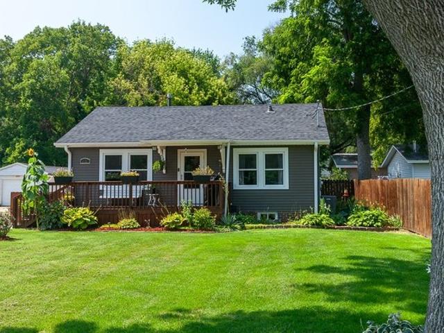 4030 Colfax Ave, Des Moines, IA 50317