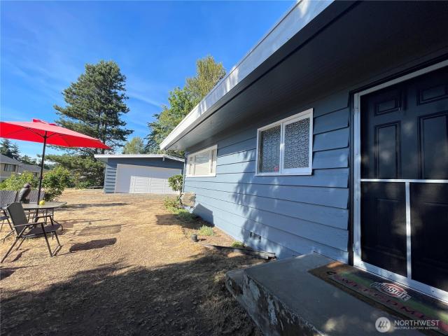4030 Factoria Blvd SE, Bellevue, WA 98006 | MLS #2513 | Compass