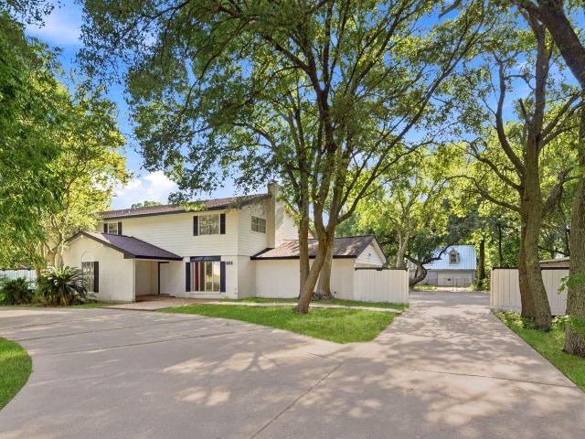 4030 Fox Meadow Lane