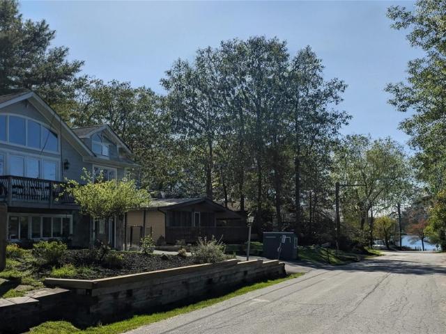 4030 W Shore Drive