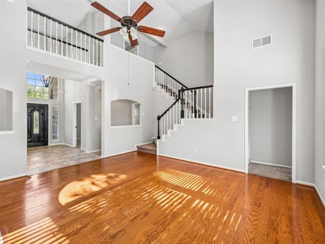 4031 Mission Valley Dr, Missouri City, TX 77459