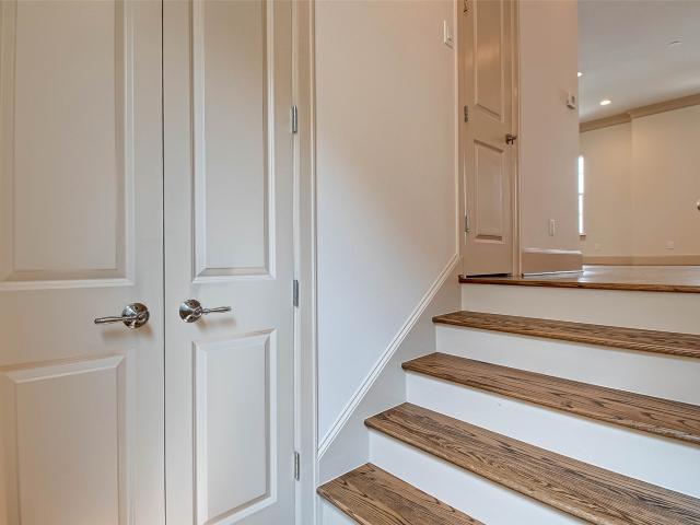 4031 bellefontaine st street 127