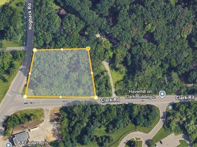 4031 Clark Rd, Ann Arbor, MI 48105
