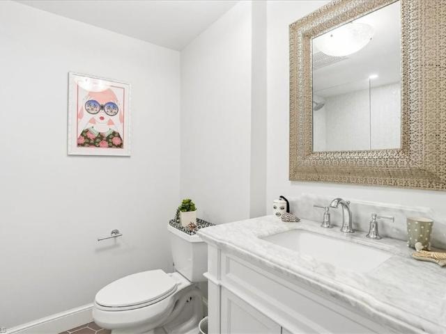 4031 Gulf Shore Blvd N, Unit 25, Naples, FL 34103 | MLS #226025