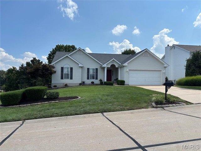 4031 Kim Kelly Dr, Saint Charles, MO 63304