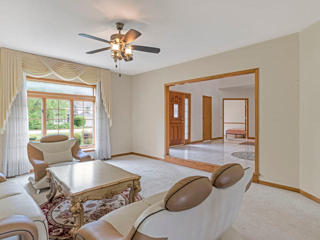40322 N Golden Eagle Court