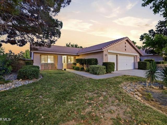 40324 Homeridge Dr, Palmdale, CA 93551