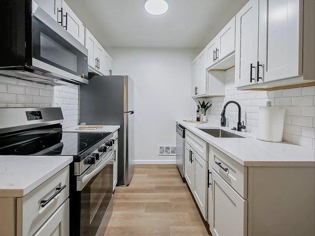 40325 Plymouth Rd, Plymouth, MI 48170
