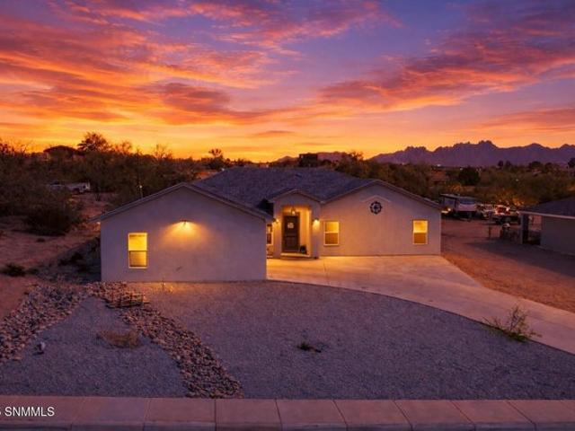 4032 Nemesh Dr, Las Cruces, NM 88005