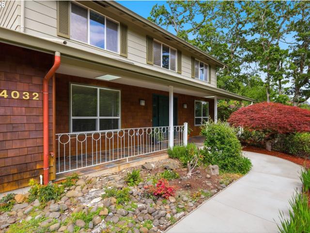 4032 normandy way