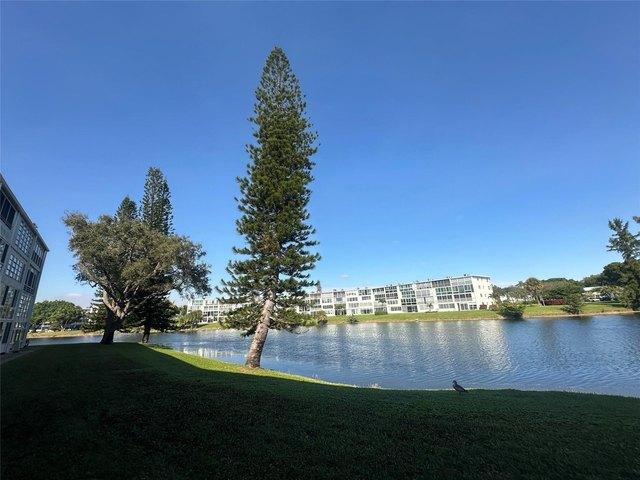 4032 Cambridge B Unit 4032, Deerfield Beach, FL 33442
