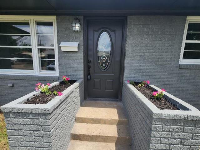 4033 NW 28th Street
