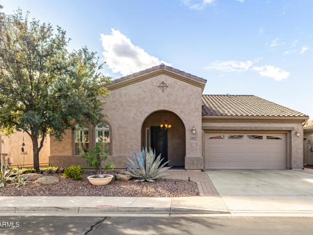 4033 E Narrowleaf Dr, Gilbert, AZ 85298 | MLS #6990 | Compass