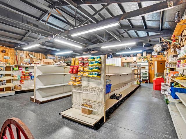 4033 Geer Highway