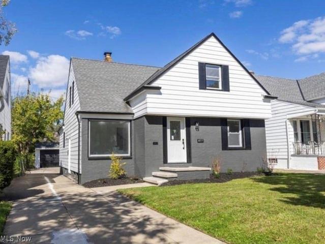 4033 Stonehaven Rd, South Euclid, OH 44121