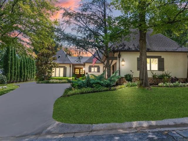 4033 S Xanthus Ave, Tulsa, OK 74105