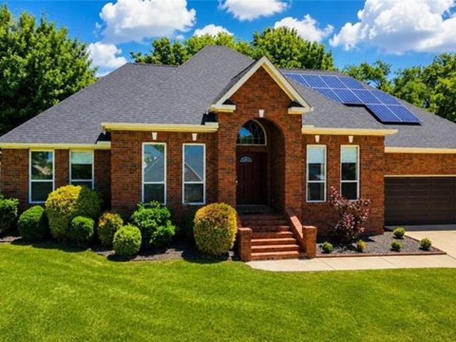 4033 Savannah Ln, Springdale, AR 72762