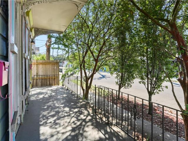 4033 Ulloa Street