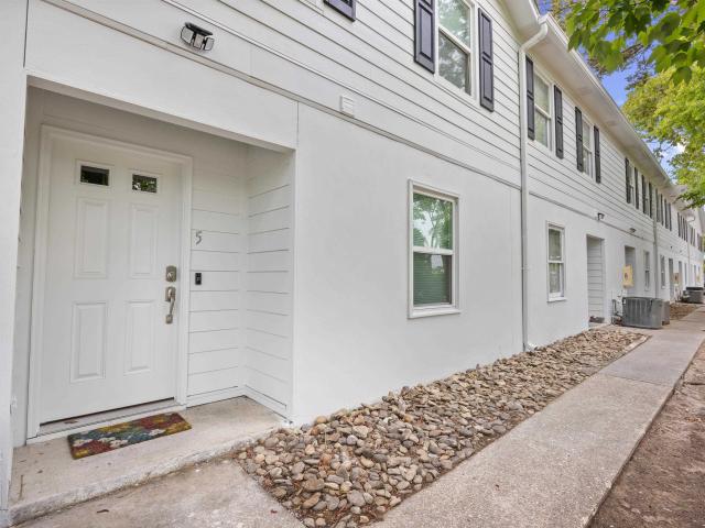 403 71st Ave. N 5
