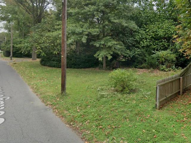 403 Cottage Ave, Beverly, NJ 08010 | MLS #NJBL2110 | Compass