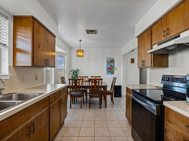 403 County View Rd