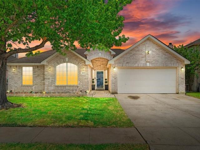 403 Creek Point Ln, Arlington, TX 76002