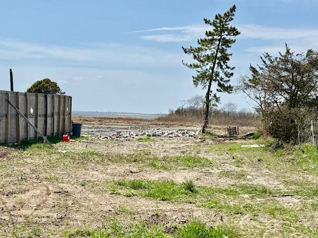 403 Cross Bay Boulevard