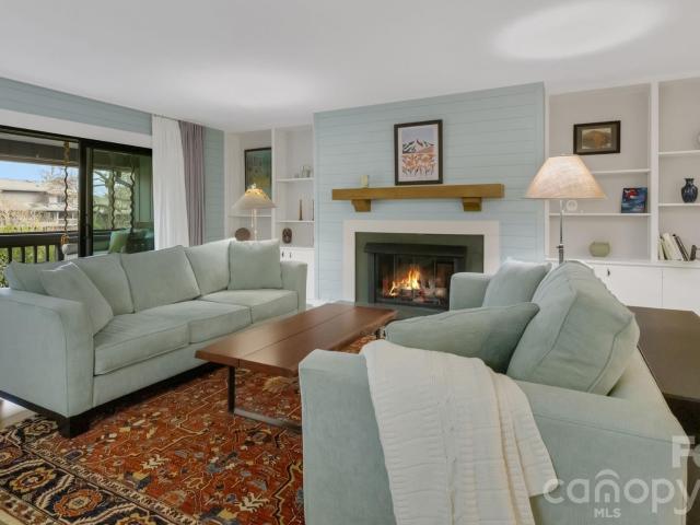 403 Crowfields Dr, Asheville, NC 28803 | MLS #4348 | Compass