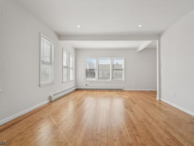 403 Abington Ave # 1