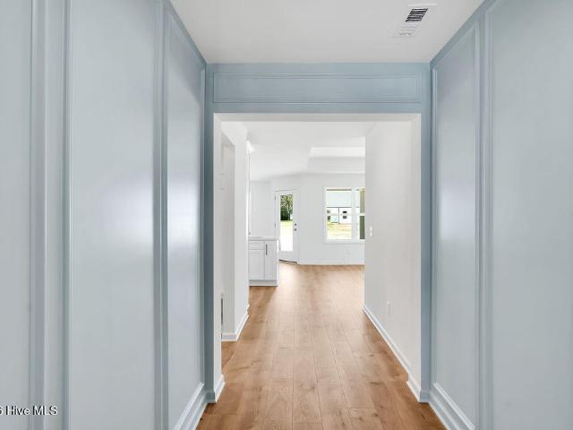 403 Alice Lane
