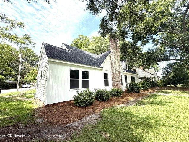 403 Bordeaux St, Jacksonville, NC 28540