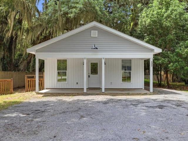 403 Bayview Dr, Georgetown, SC 29440