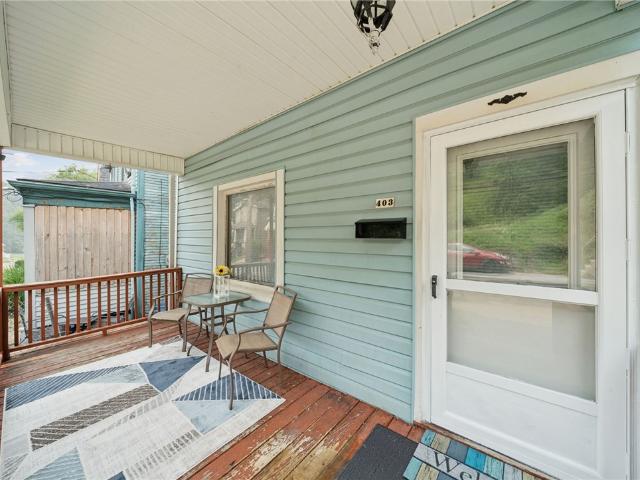403 Brown Ave