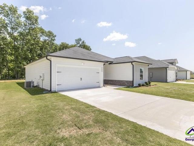 403 Georgian Walk, Byron, GA 31008