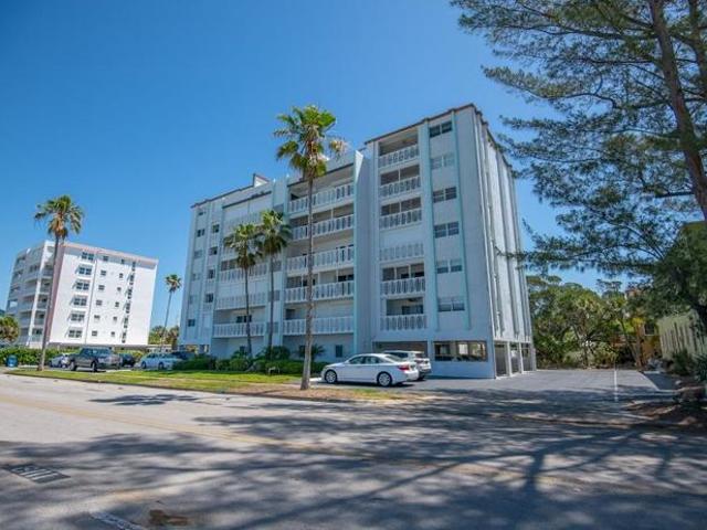 403 Gulf Way #302 Saint Pete Beach, FL 33706