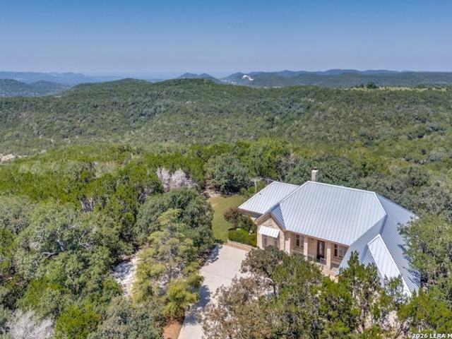 403 Deep Hollow Dr, Boerne, TX 78006