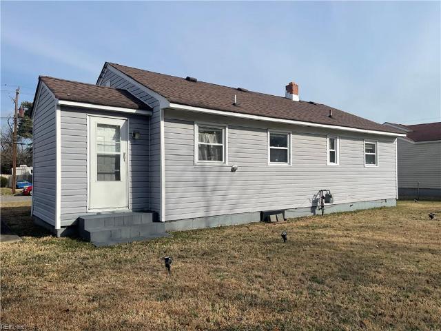 403 Dwight DR