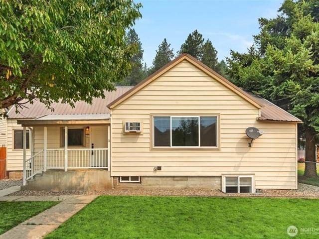 403 E 3rd St, Cle Elum, WA 98922