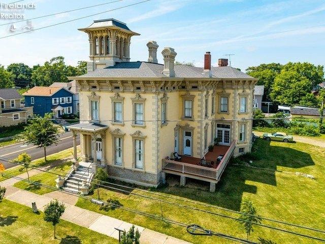 403 E Adams St, Sandusky, OH 44870