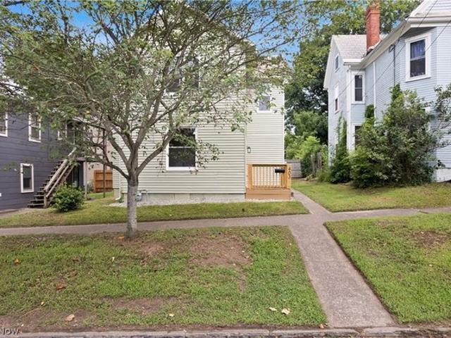 403 E Montgomery St, Marietta, OH 45750