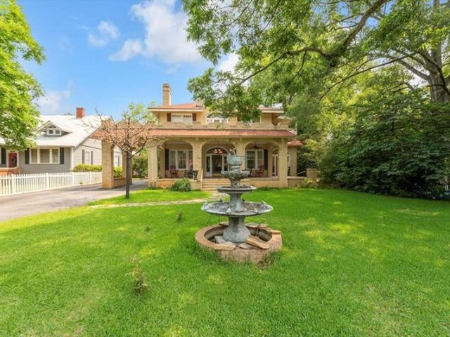 403 E Robert Toombs Ave, Washington, GA 30673