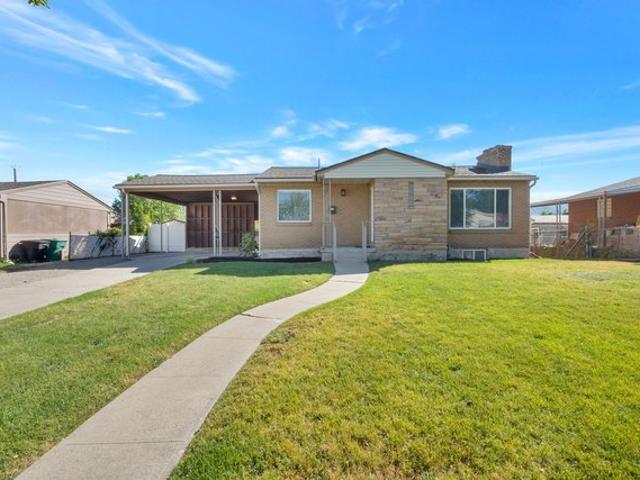 403 E Saunders St, Murray, UT 84107