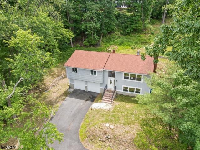 403 E Shore Trl
