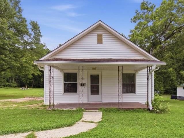 403 Faulkner St, Clover, SC 29710