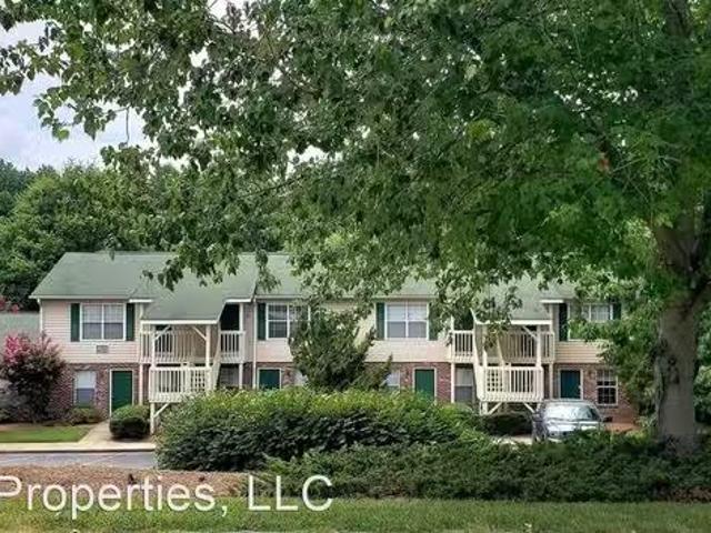403 Friendway Rd. 403 D 401 Friendway Rd