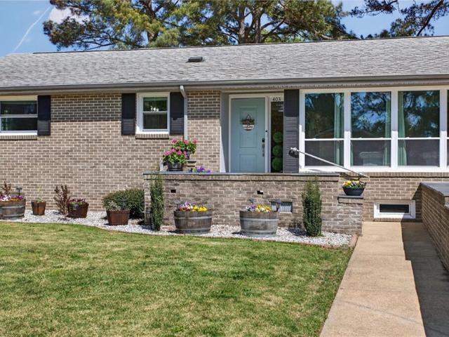 403 Holloway DR