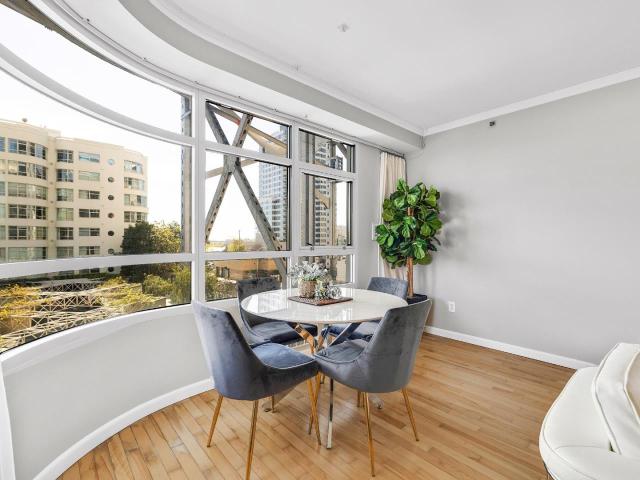 403 Main St, Unit 206N, San Francisco, CA 94105 | MLS #ML82038 | Compass