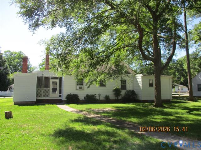 403 Maple Street